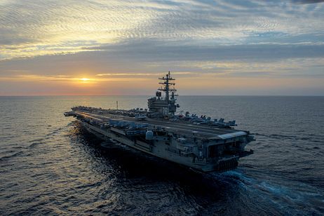 US AIRCRAFT CARRIER TO VISIT VIETNAM AMID SOUTH CHINA SEA TENSIONS